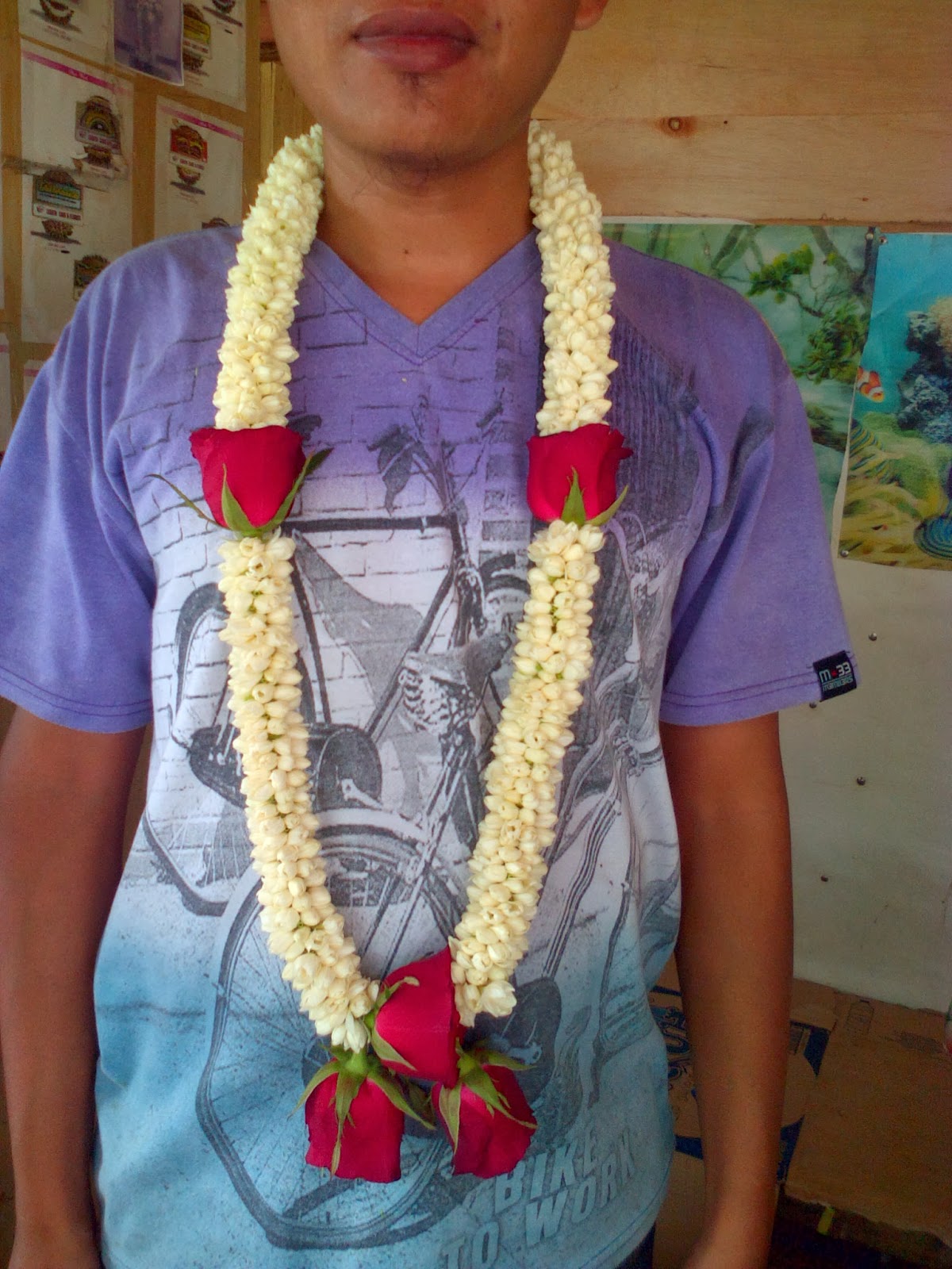 TOKO BUNGA CIKINIFLORIST - JAKARTA: BUNGA KALUNG CIKINIFLORIST