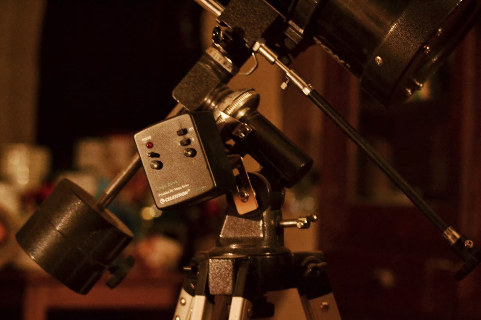 Black Cricket Astronomy: Review - Celestron Motor Drive 93514 for EQ ...