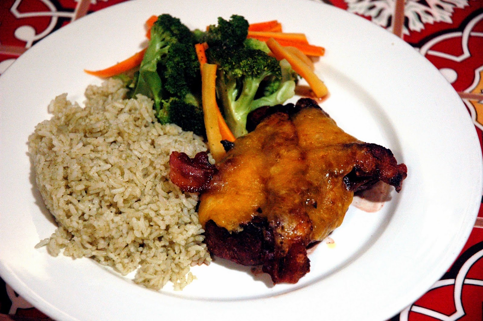 DUDE FOR FOOD: Food News: More Life Happens Here at Chili's