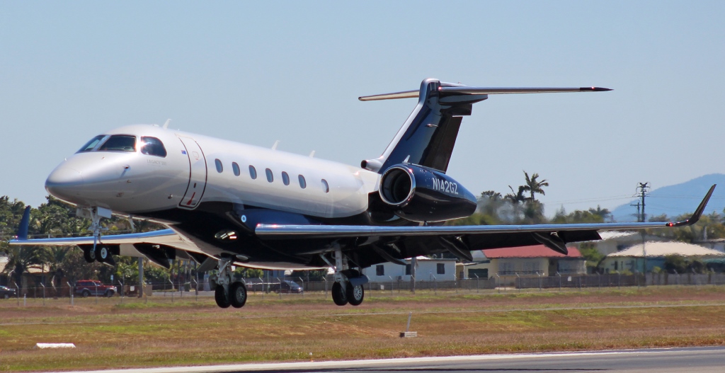 Central Queensland Plane Spotting: A Few Photos of Embraer EMB-550 ...