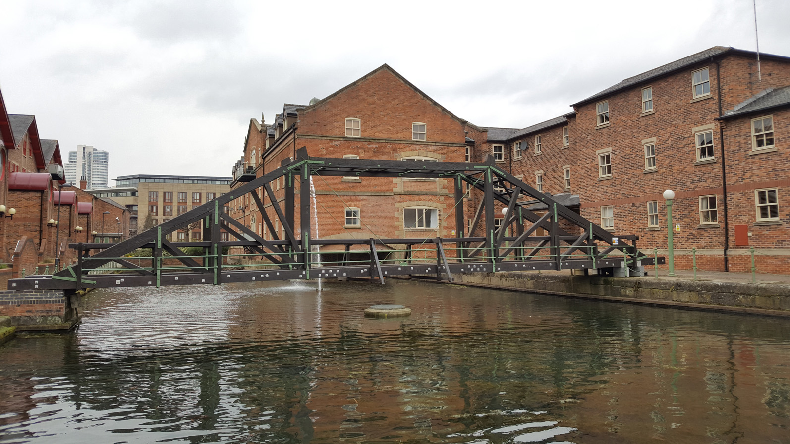 The Happy Pontist: Yorkshire Bridges: 26. Victoria Quays Footbridge, Leeds
