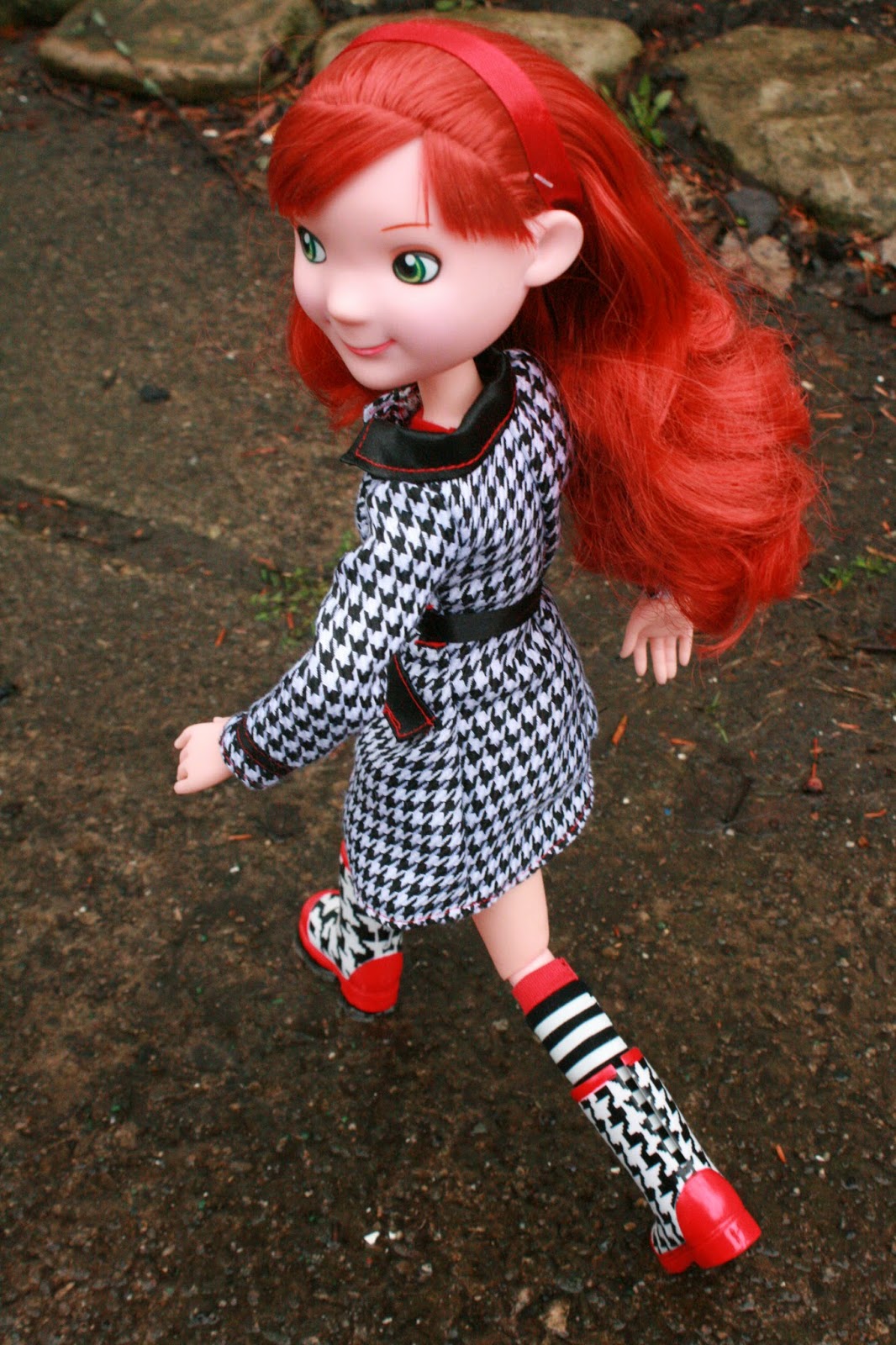 PLANET OF THE DOLLS: Doll-A-Day 98: LittleMissmatched Uptown Girl