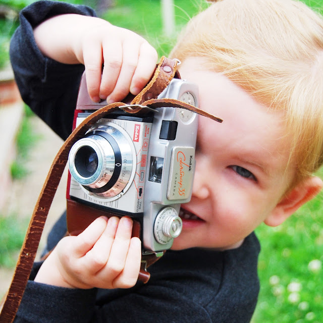 Vintage cameras are what should be on every child's Christmas list ...