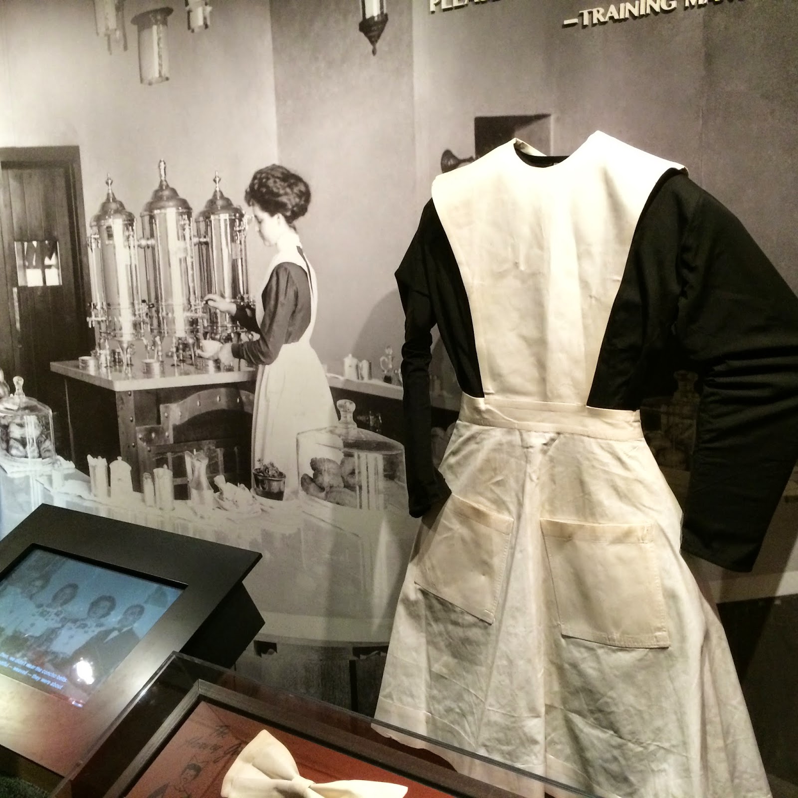 Missives from the Art World: Setting the Standard: The Fred Harvey ...