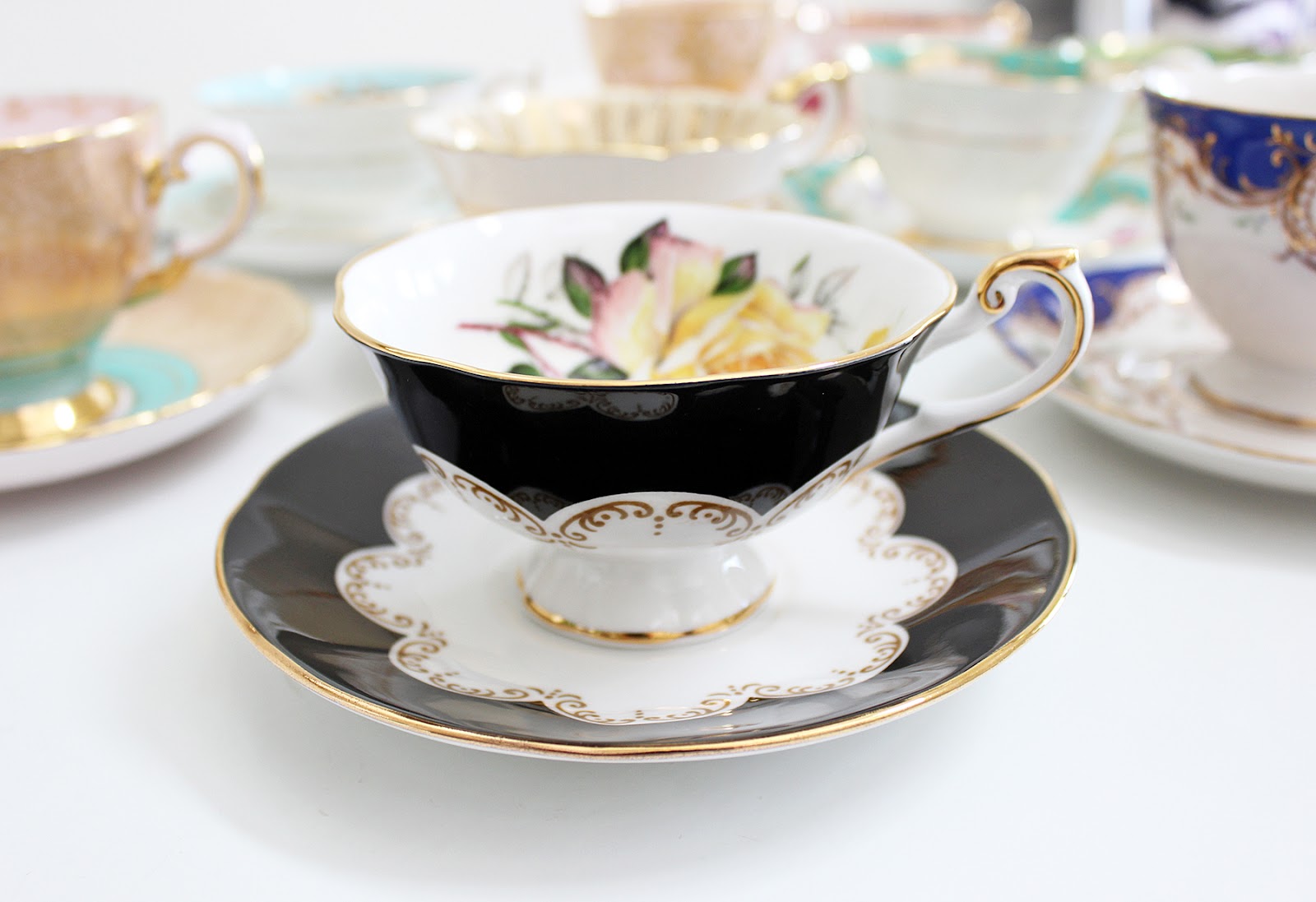 AM Dolce Vita: Vintage Teacup Collection Part III