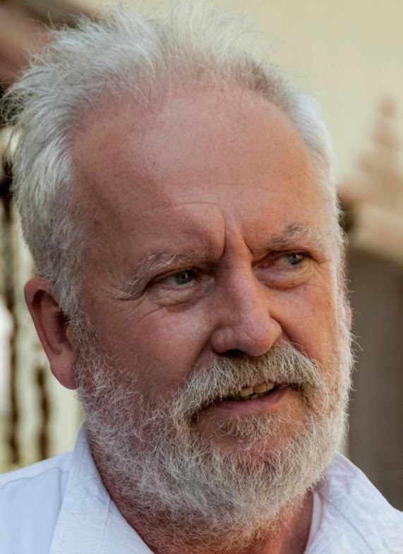 KURGANART / Molnár Tamás képzőművész - író