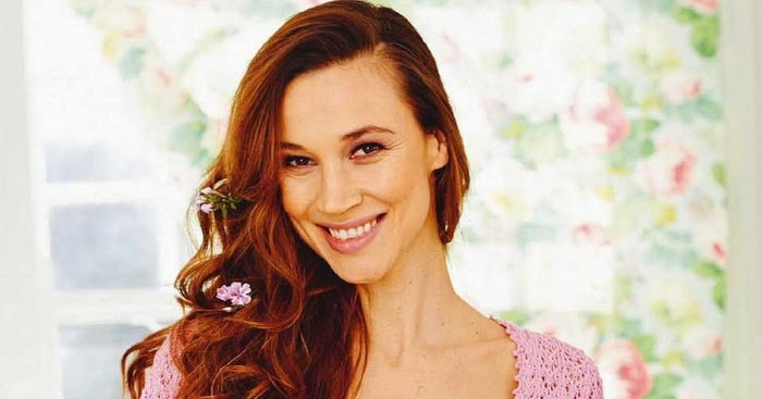 Irina: Pink lace cardigan.