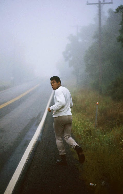 Go Feet: Friday Photos (17): Muhammad Ali Running