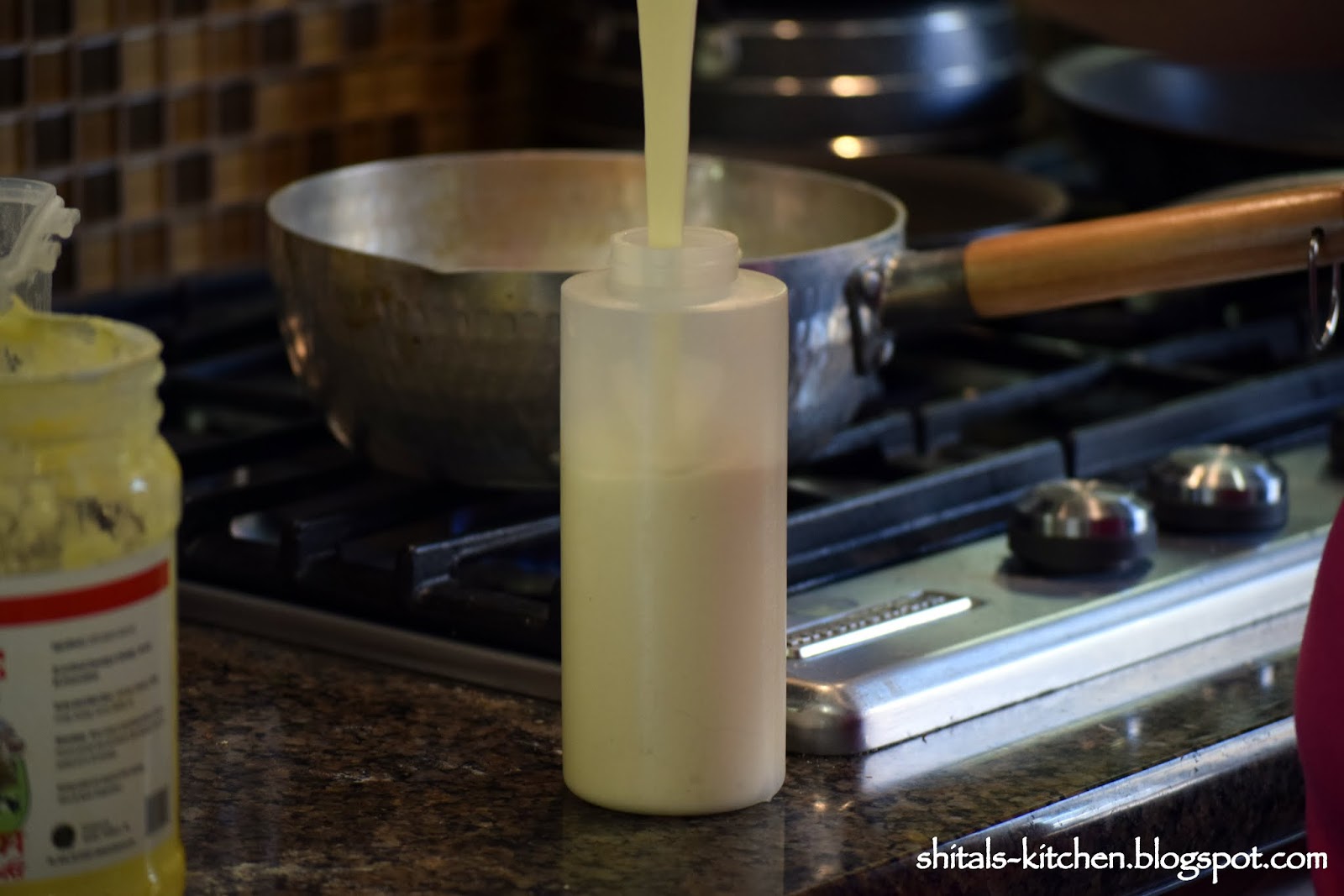 Shital's-Kitchen: Jalebi/ Chocolate Jalebi/Chocolebi