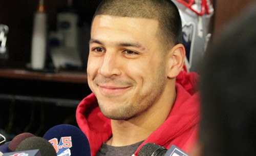USA News In Yahoo: Aaron Hernandez Nationality