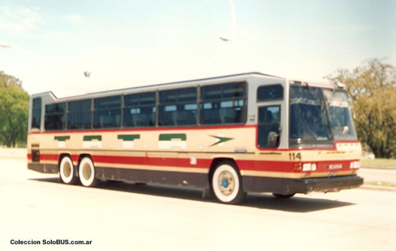 VEHÍCULOS EN GENERAL: 315 - LOS DIC LD1014 DEL TATA (SCANIA K112) - INTERNOS DEL 102 AL 127