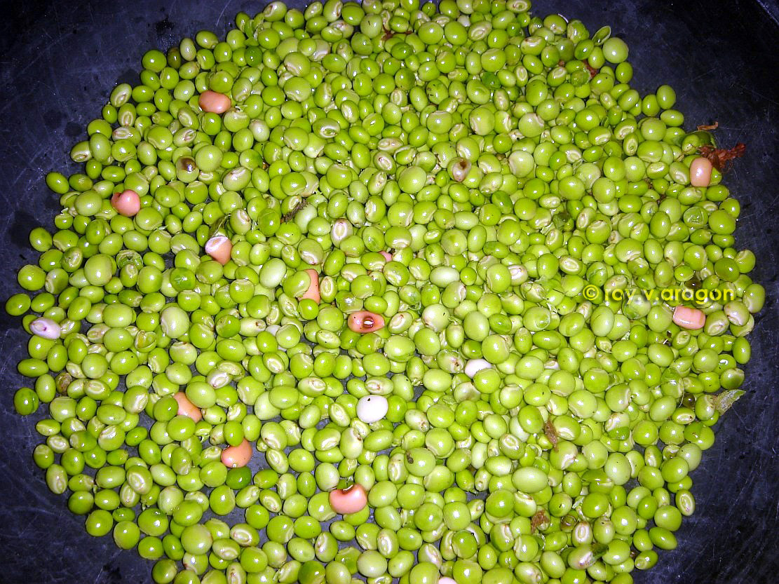 kardis, kadyos, pigeon peas ~ PINAKBET REPUBLIC