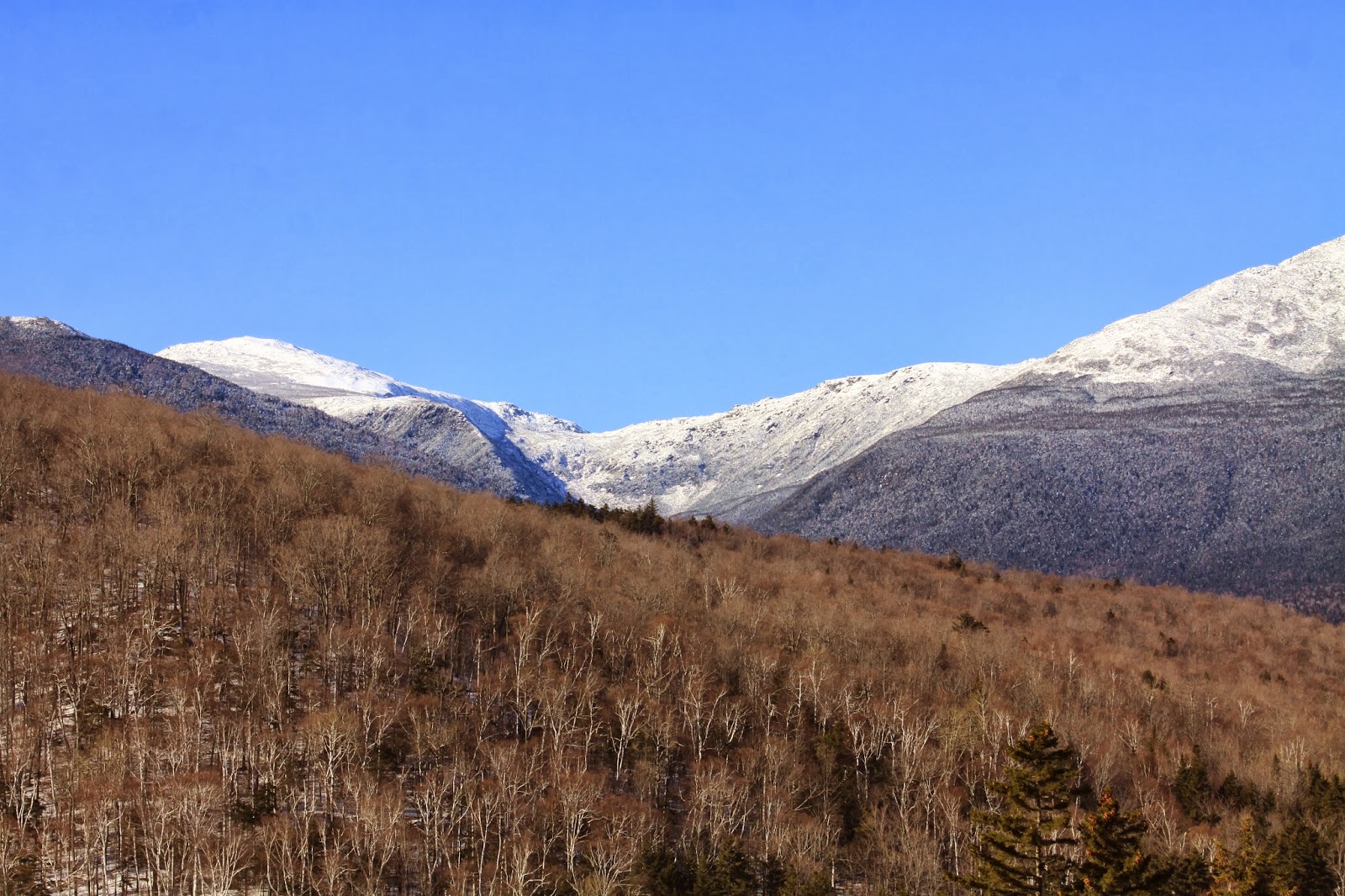 The Presidential Trail - The Scenic Turnout through Pinkham's Notch
