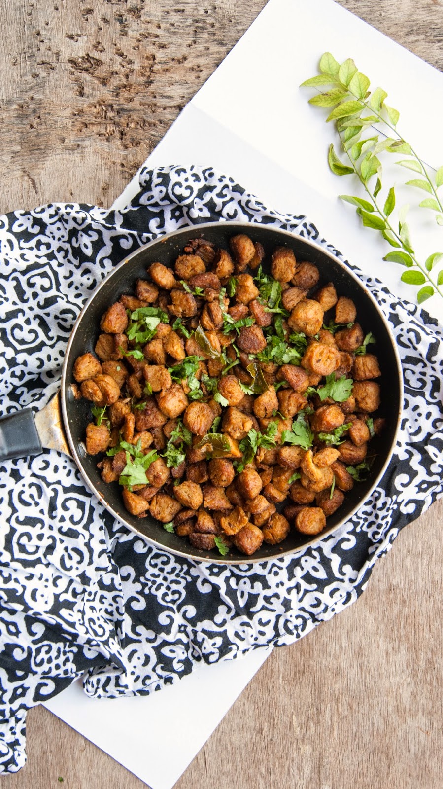 Always Hungry: Stir Fried Soya Chunks / Soya Nuggets