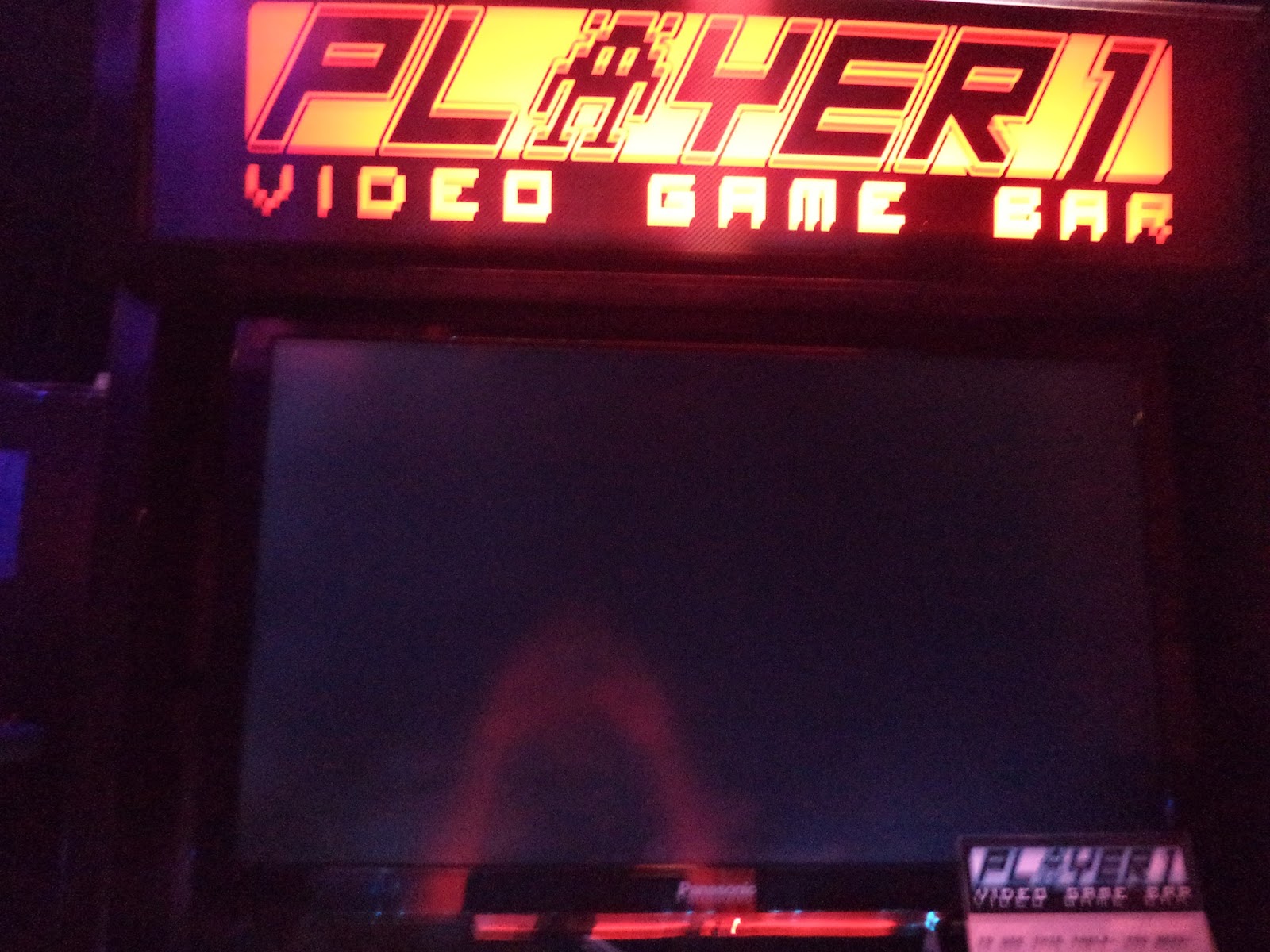 The Florida Dine and Dash: Player One Bar: Huge Great Idea in a Small ...