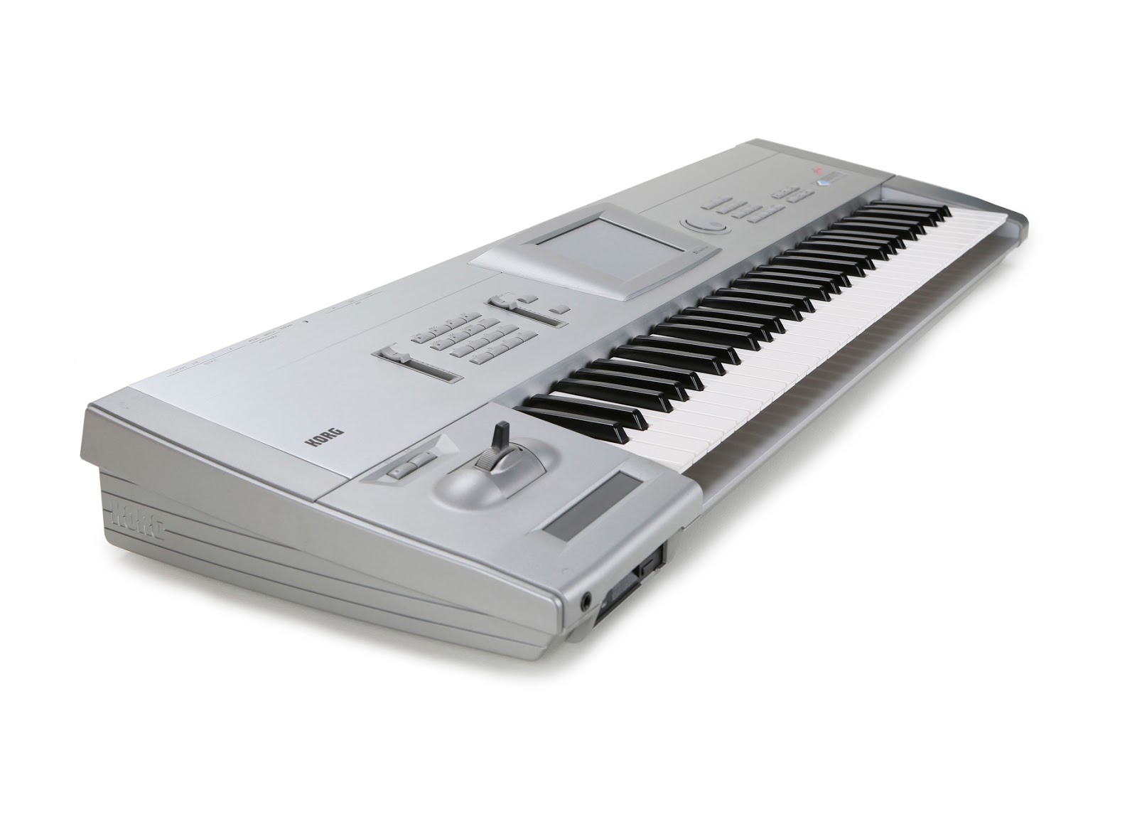 MATRIXSYNTH-B: Korg Trinity Plus 61 Note Keyboard Workstation SN 004978