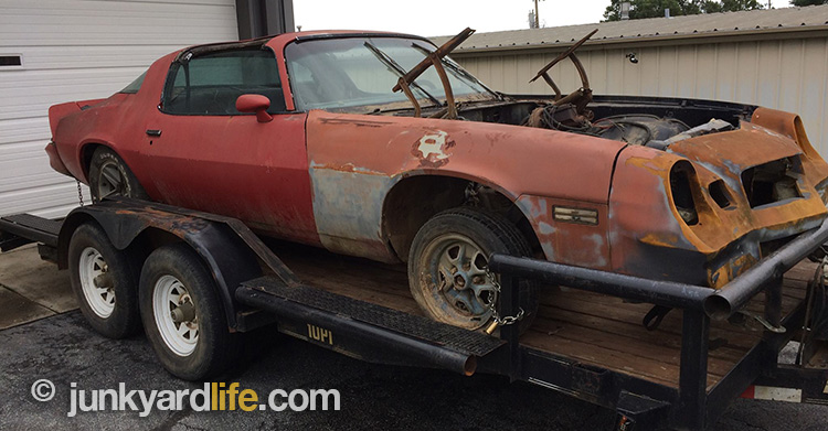 Junkyard Life: Classic Cars, Muscle Cars, Barn finds, Hot rods and part ...