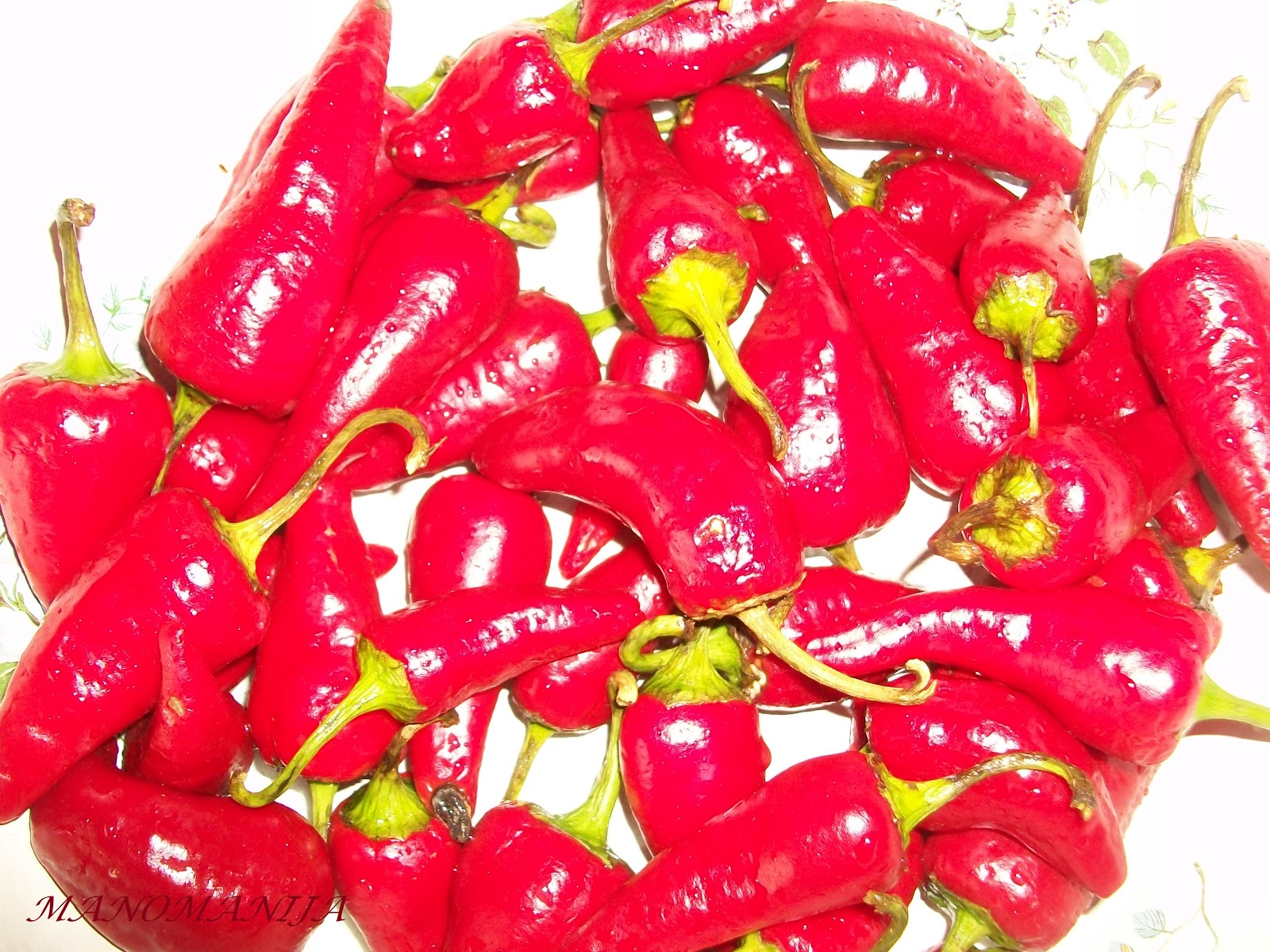 MANOMANIJA: Marinuoti aštrūs pipiriukai (čiliukai)