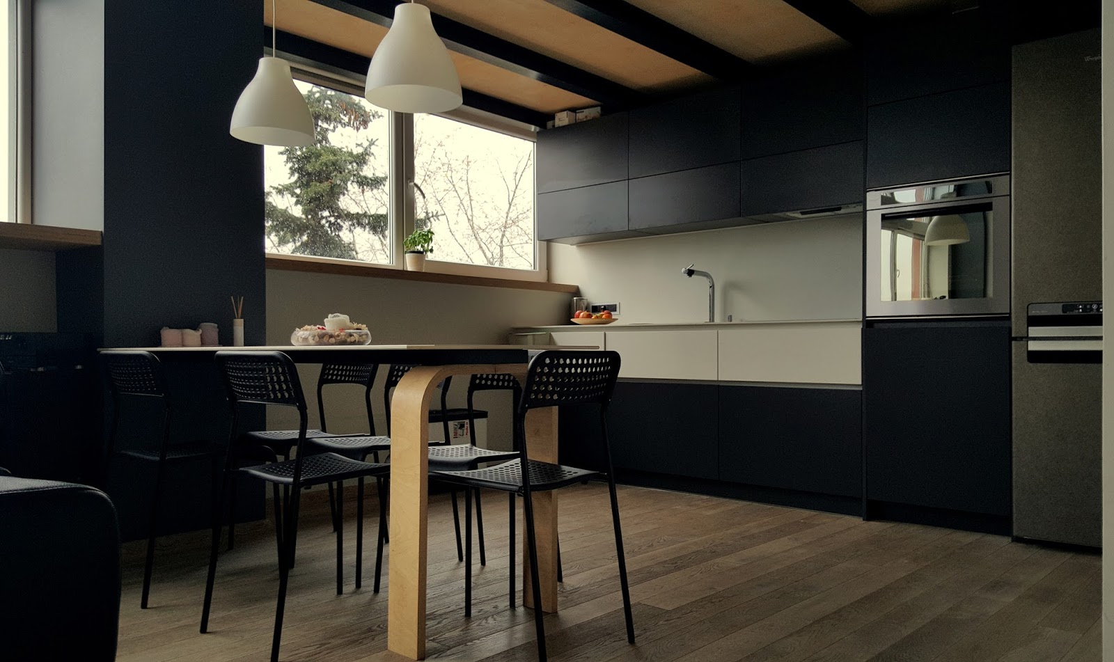 Nekilnojamas turtas: Erdvus ir tuo pačiu ekonomiškas studijos tipo ...