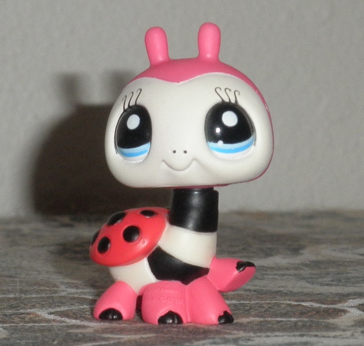 Collectomania: LPS Ladybugs