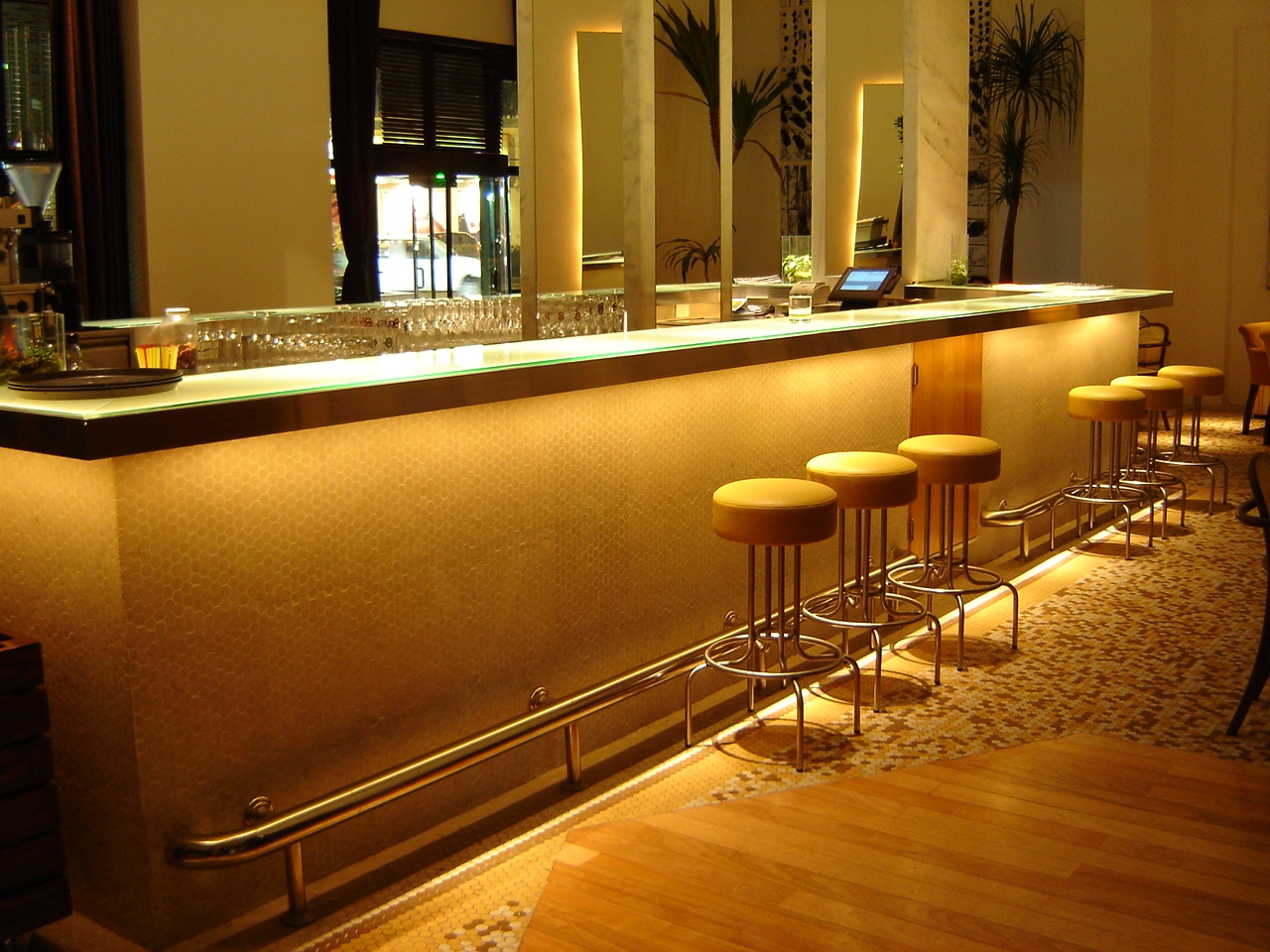 Espaço Tabu: Fotos | Videos