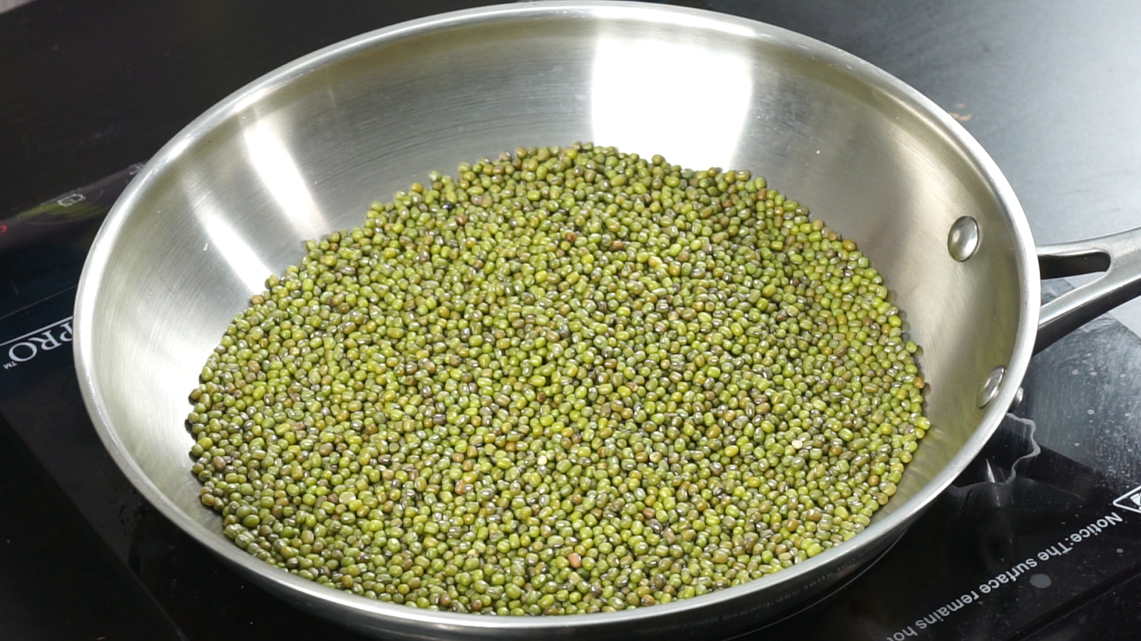 Munthiri Kothu Recipe | Steffi's Recipes