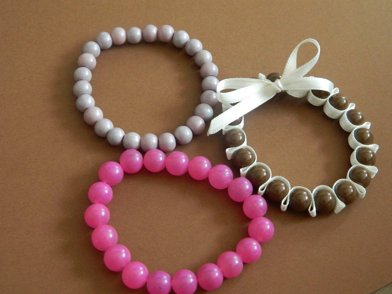 Trendy Smile: Set bratari handmade " The sweetest thing"