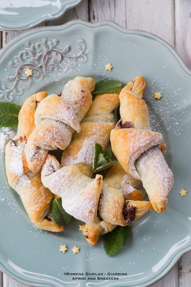 Chocolaty Nutella & Pistachio Pastries