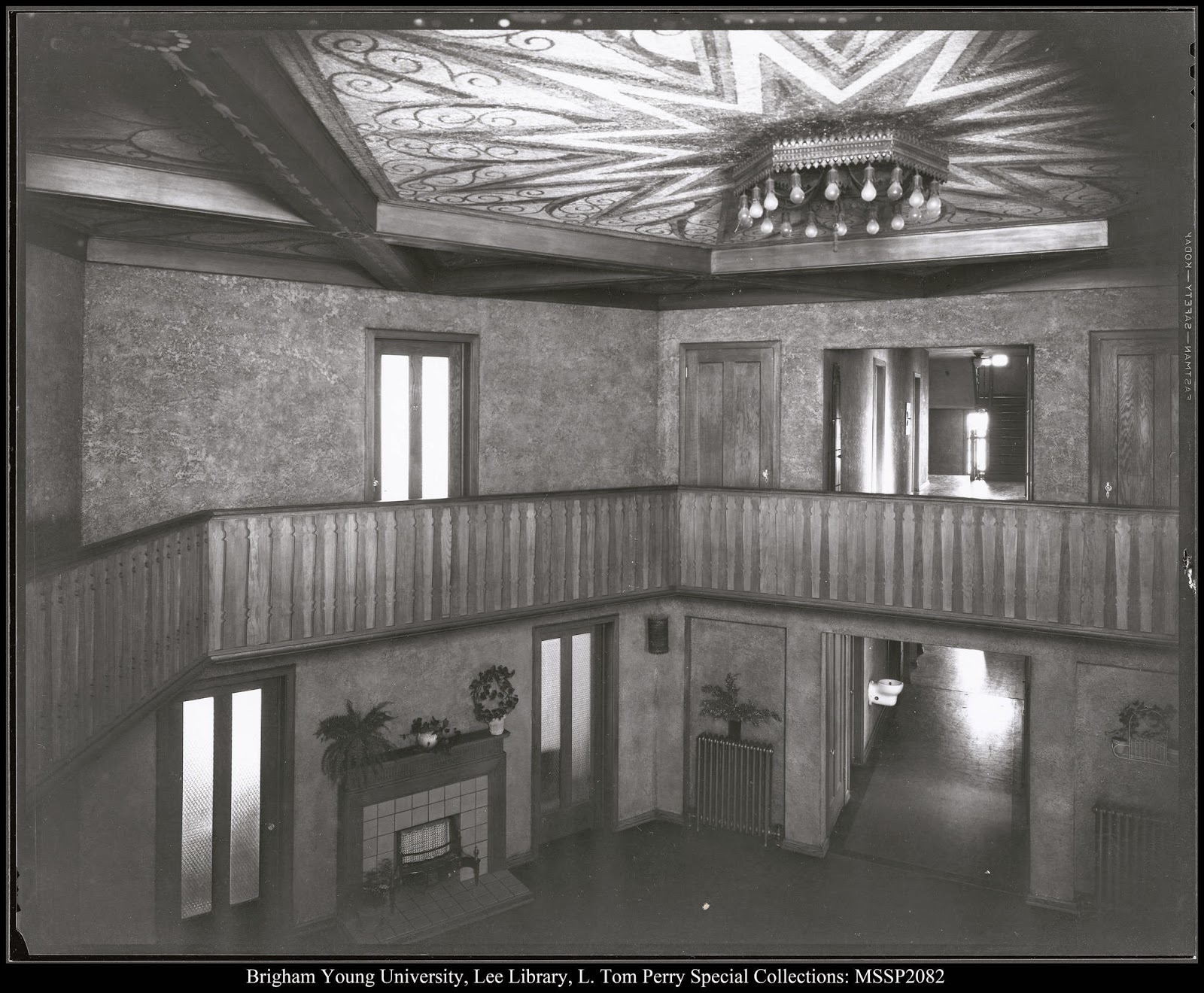 Historic LDS Architecture: Provo First Ward: Lobby