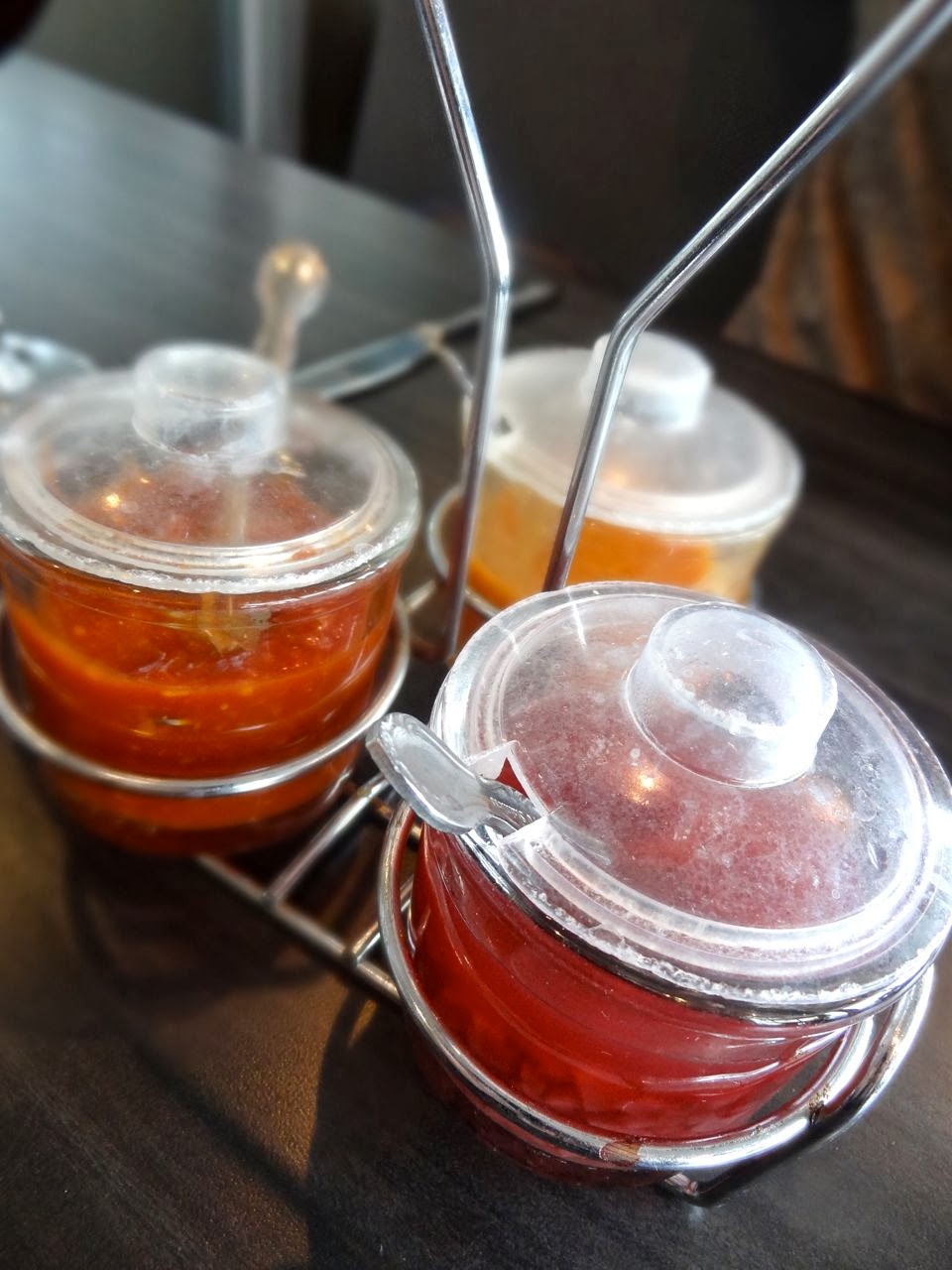 Scrumpdillyicious: Diana's Oyster Bar & Grill: Toronto's Best Seafood