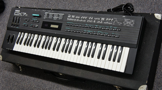 MATRIXSYNTH-B: Yamaha DX7s FM Synthesizer w/ ROM Card