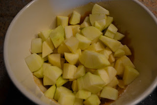 Clarissa's Escapes!: An apple a day