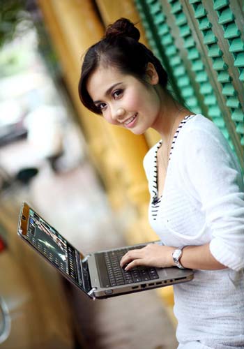 Luxury Laptop: HP Pavilion dv4 Review - Bring more innovation for users