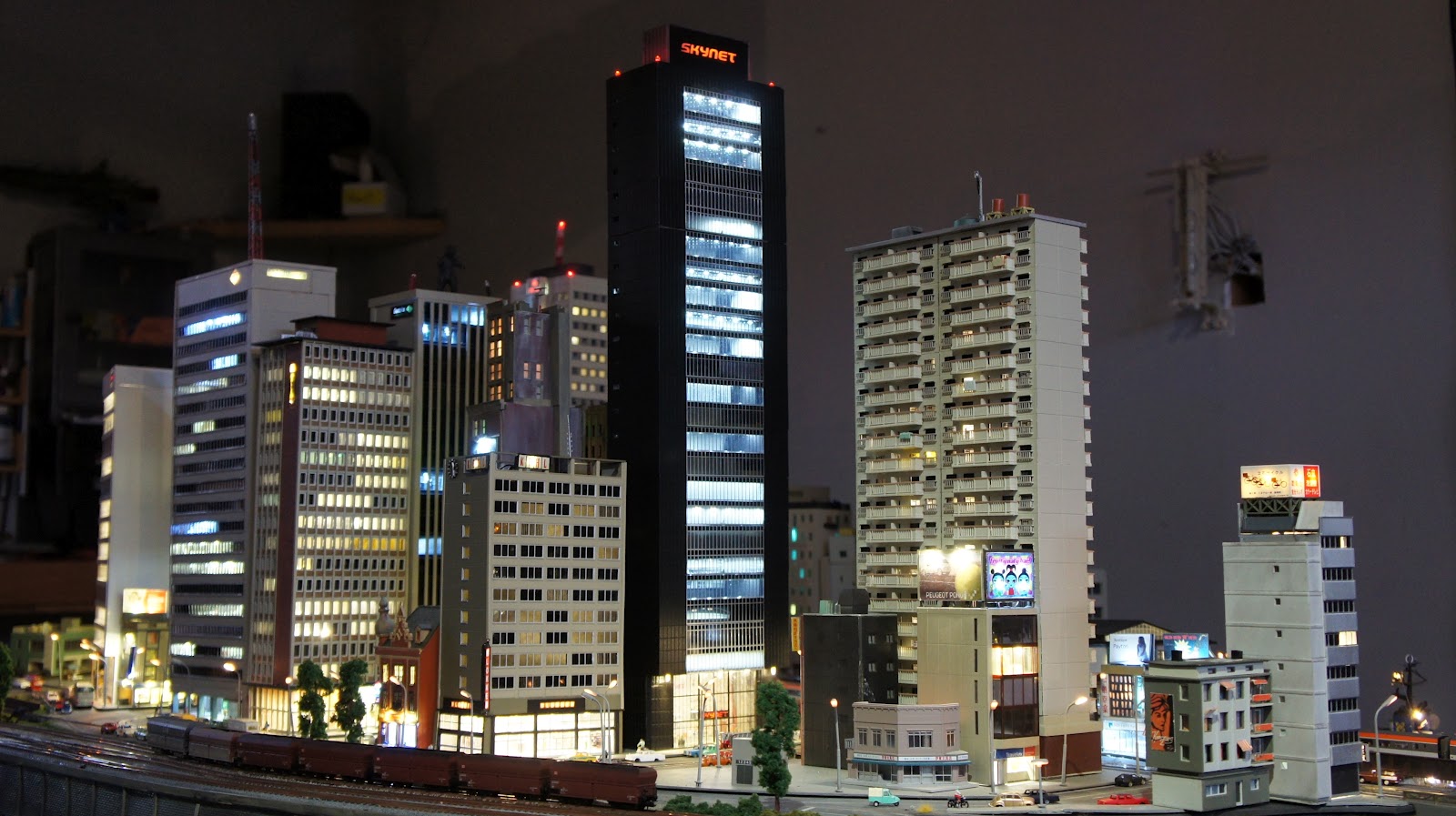 quinntopia - An N Scale blog: Welcome SKYNET to Quinntopia!