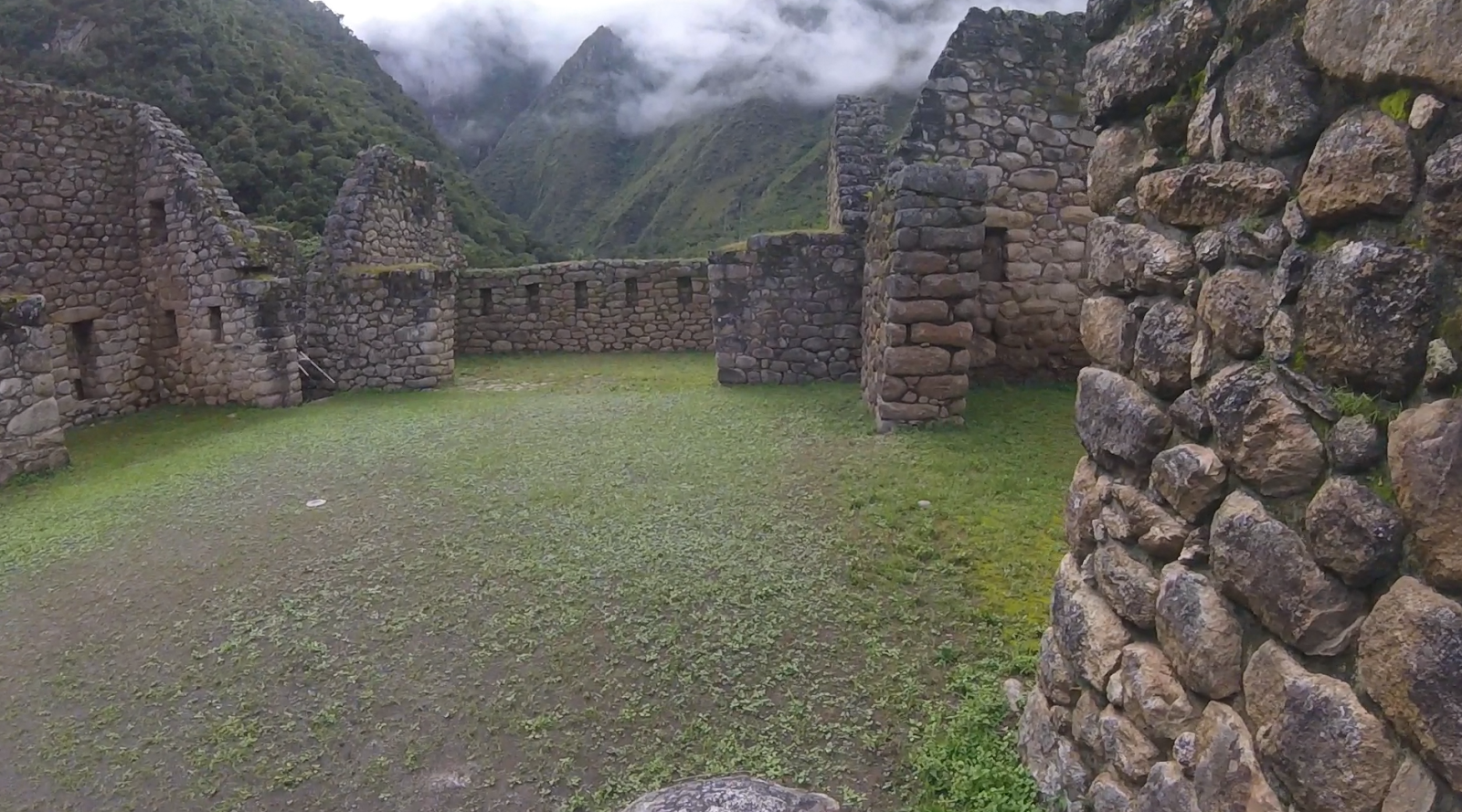 Diary of An Ordinary Traveller: How I Survived the Two Day Hike to ...