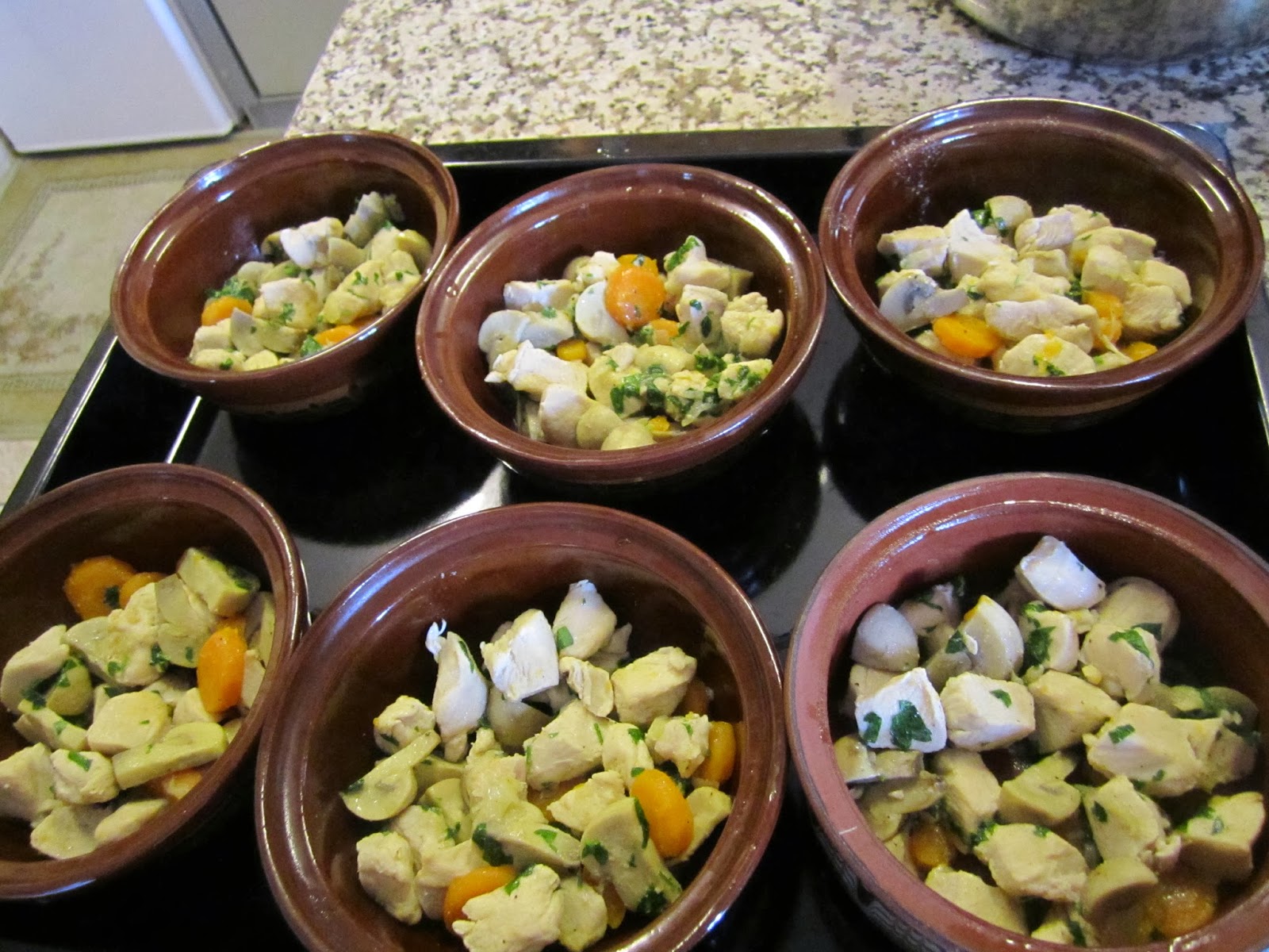 I am happy when i am in the kitchen: Bulgarian guvec recipe