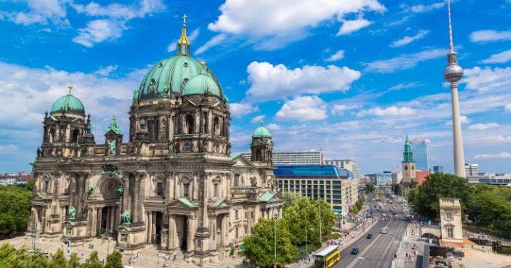 Louis Habash: Gute Idee: a Budget-Friendly Guide To Visiting Berlin