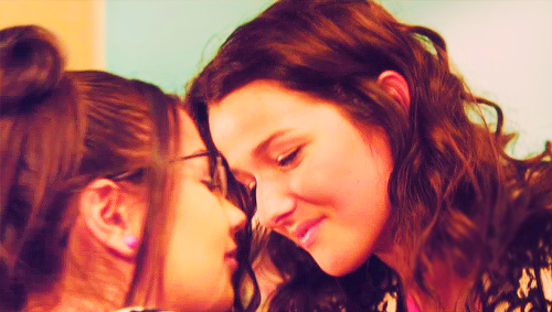 Imogen And Fiona From Degrassi