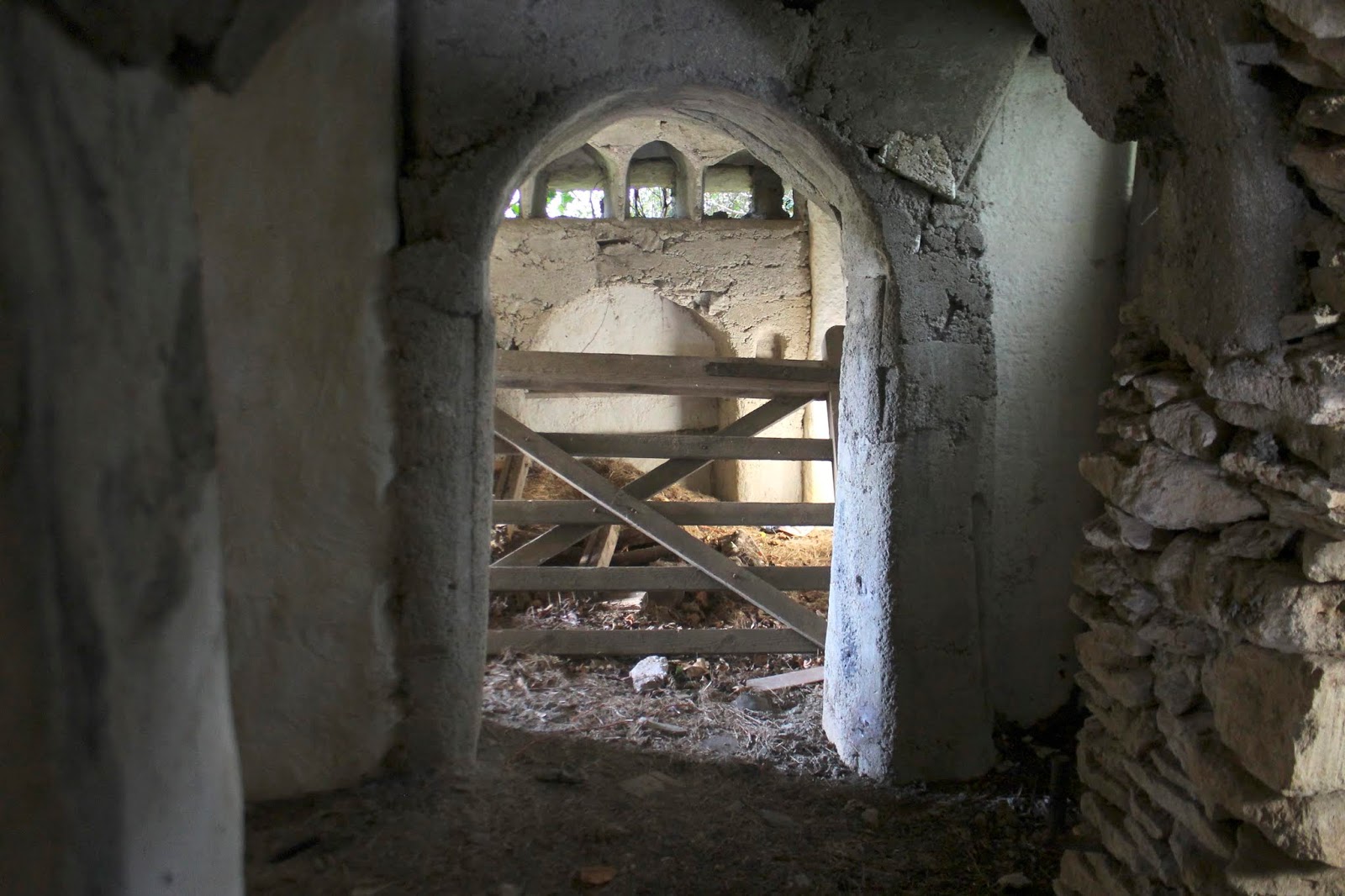 Everywhere from where you are not: The Hermitage from Middle Earth