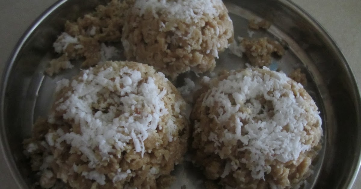 Everyday Cooking @ Bindhu's kitchen: Gothambu Puttu/Rice puttu