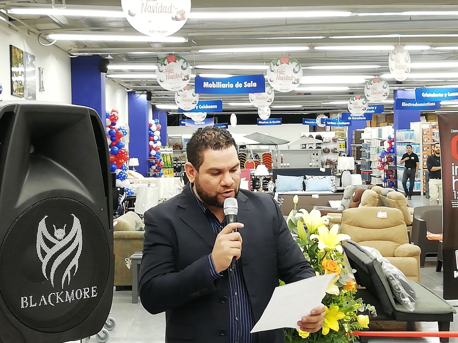 KEY MART INAUGURA SU TIENDA EN CASCADAS MALL