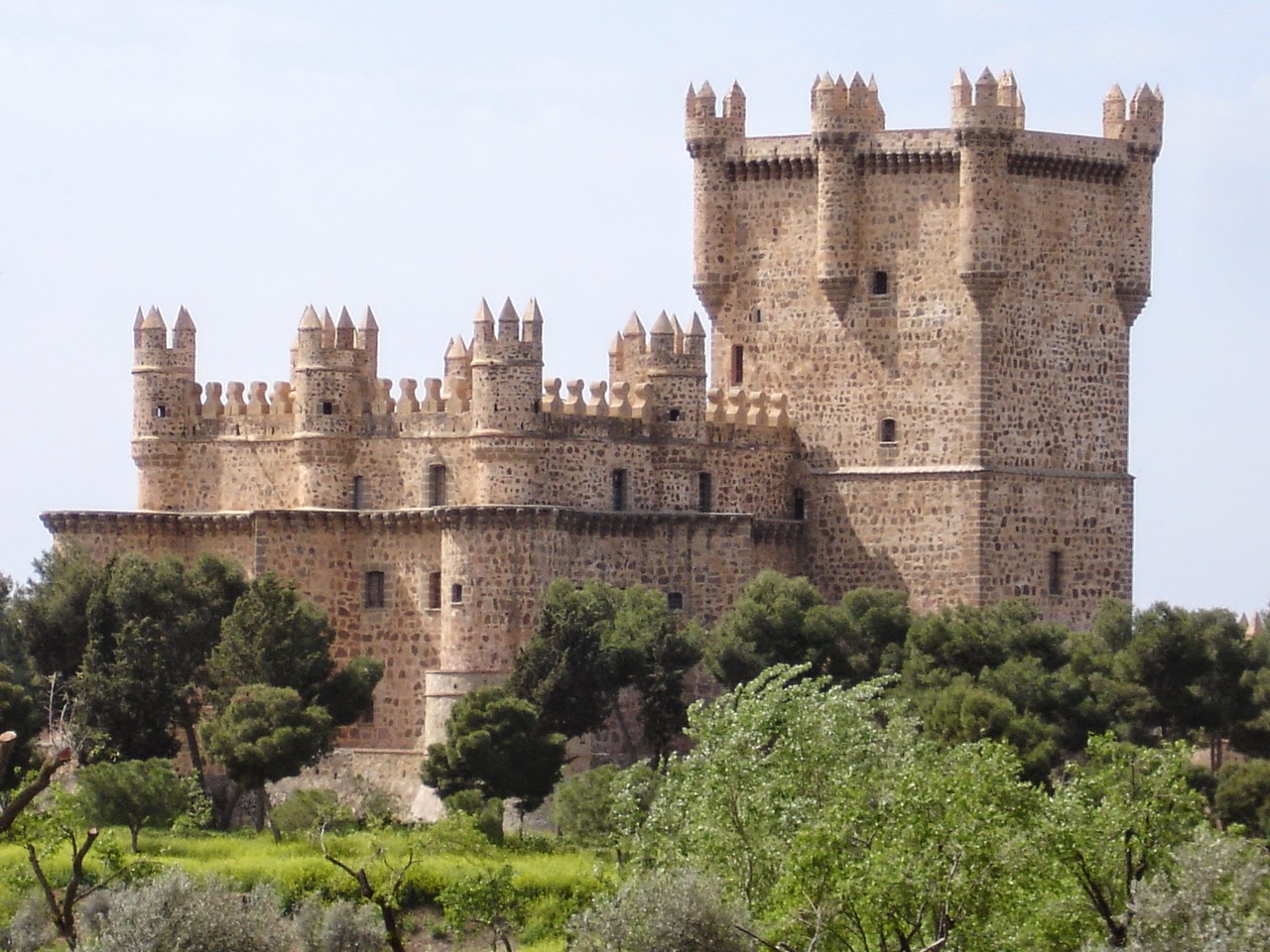 Siempre sobre ruedas: RUTA POR LOS CASTILLOS DE TOLEDO.