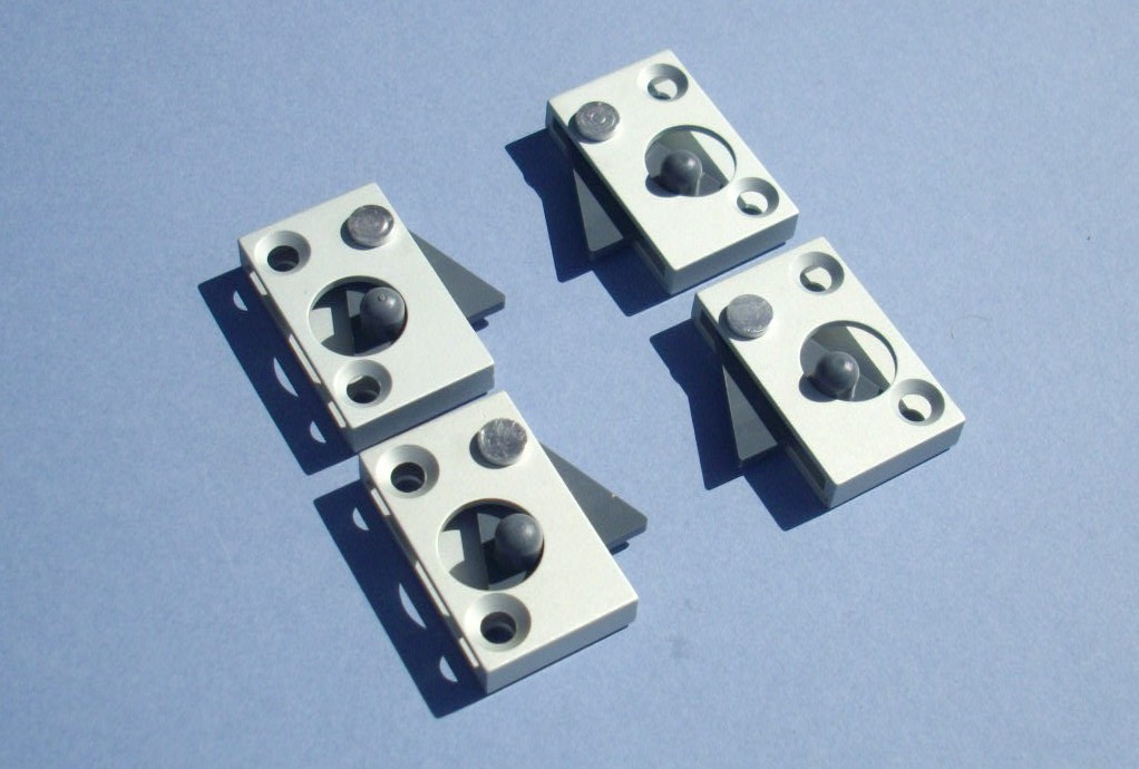 Metal Window Parts: Crittall Gravity Catches For Sliding Sashes.