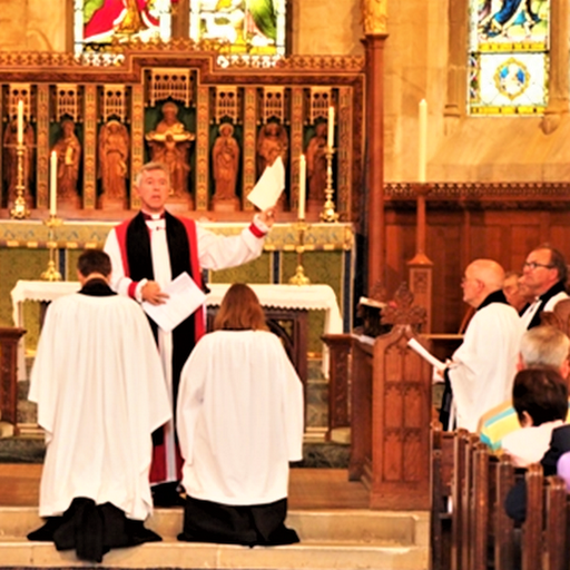 Llanblogger - news from Llangollen: Couple take over their new church roles