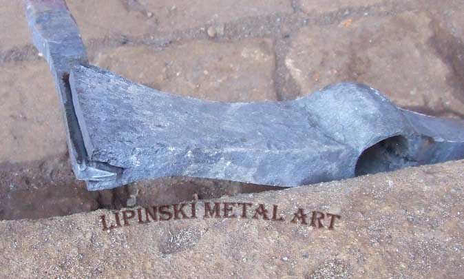 Lipiński Metal Art: Dolabra. Rzymski topór – kilof, Roman axe – pickaxe
