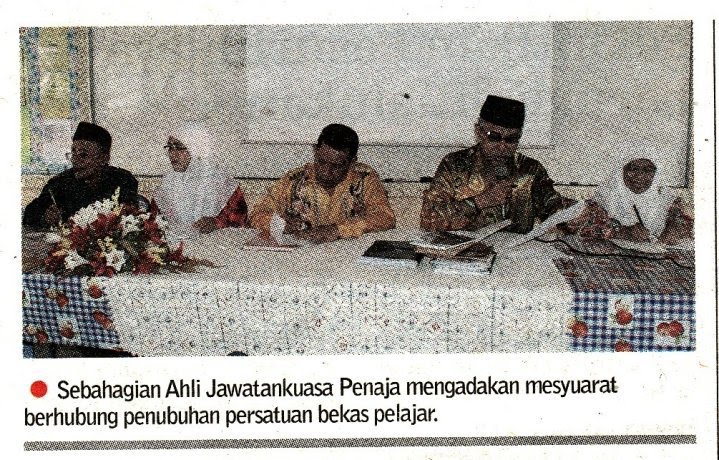 HAJI KHAIDIR HARAHAP: Majalah Sambutan 100 Tahun SK Temoh