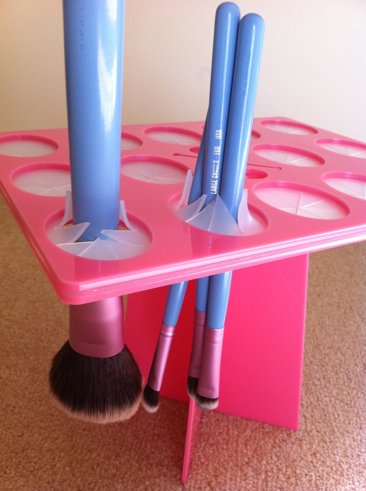 Beauty Box: Benjabelle Brush Tree