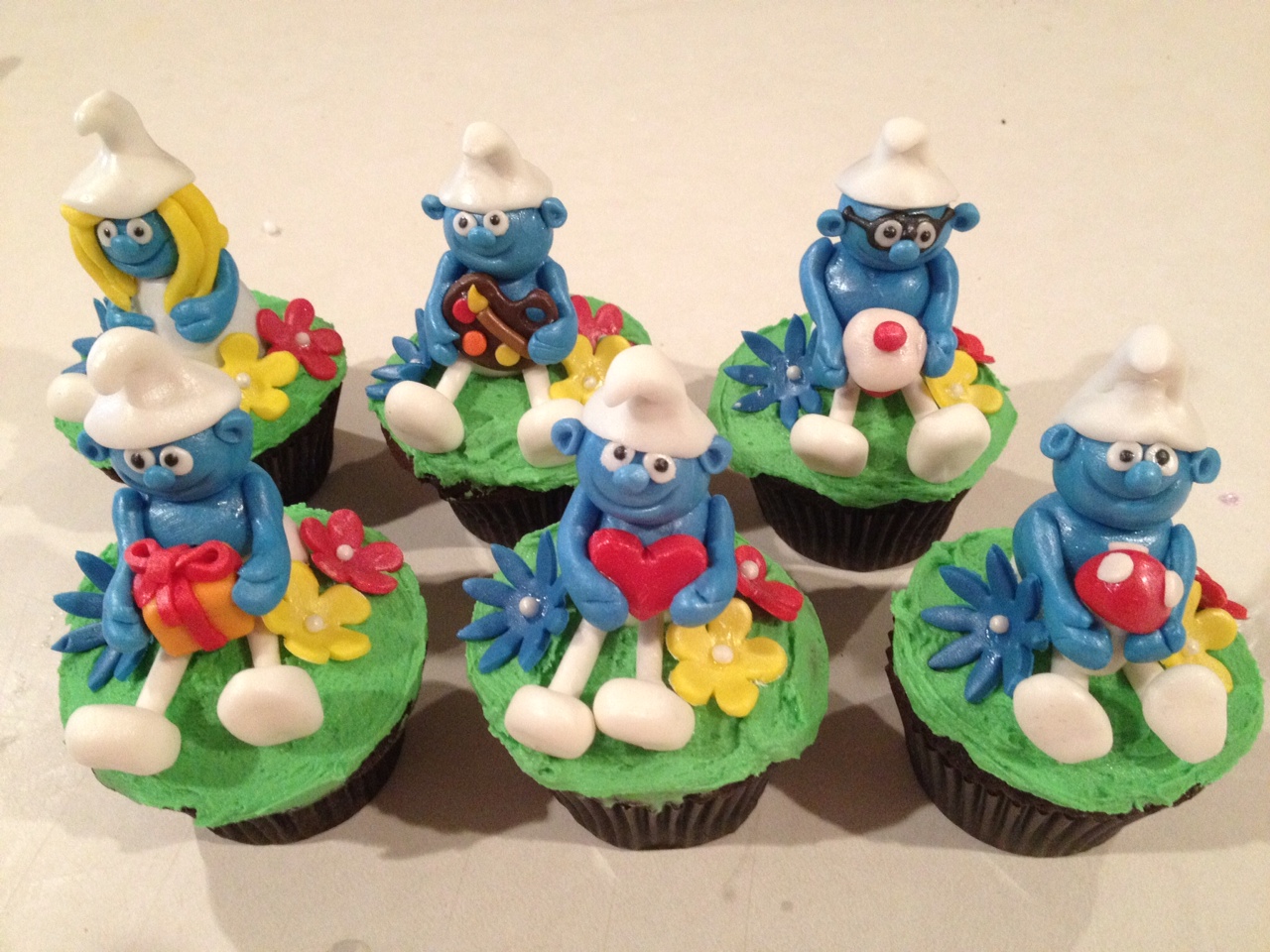 Frosted Insanity: Smurf cupcakes