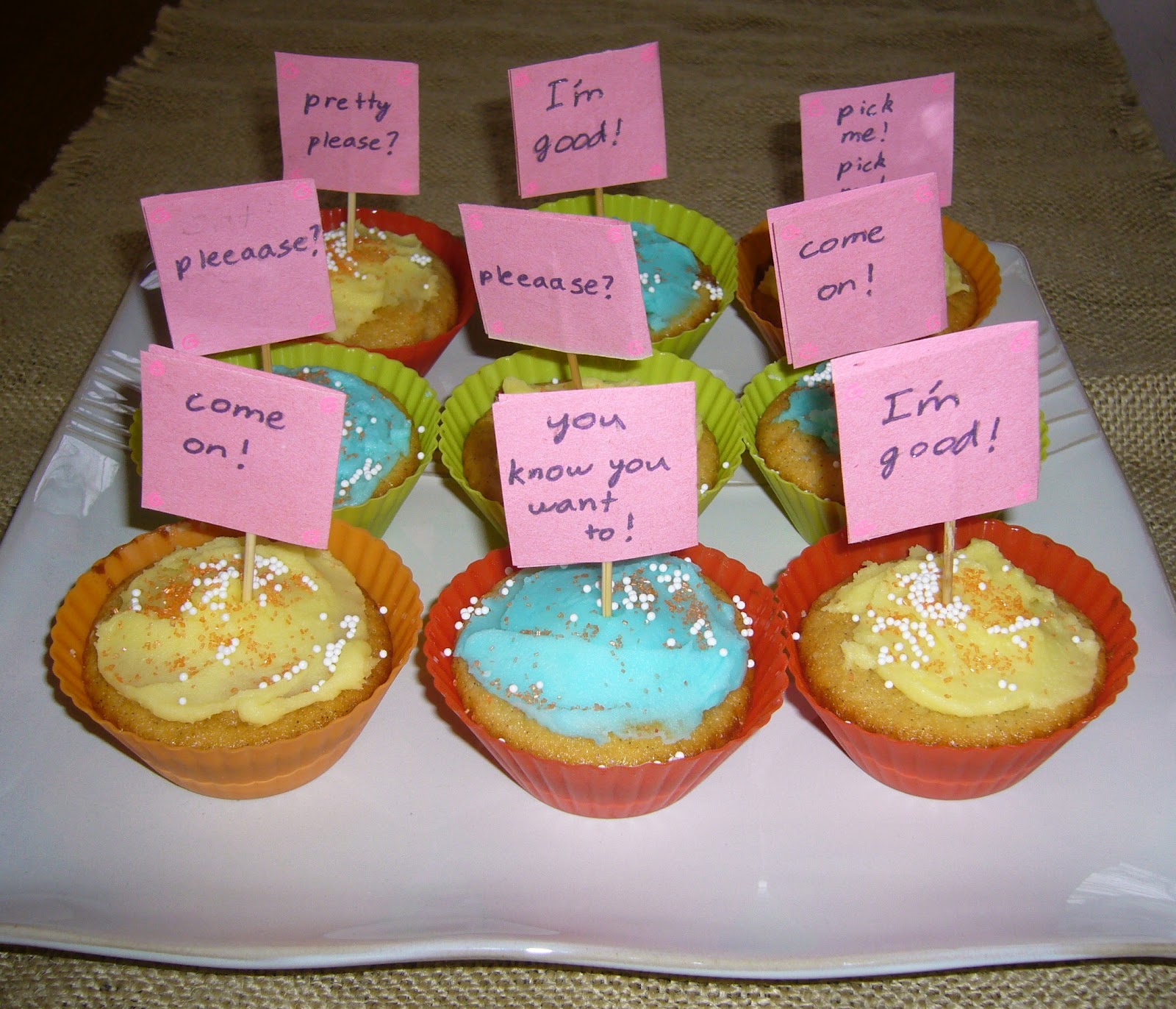 Holly's Creativity Blog: persuasive cupcakes