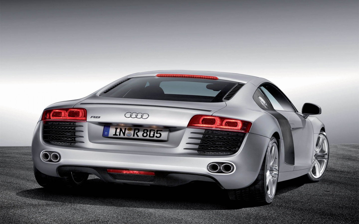 HD Car Wallpapers: Audi R8 Back View